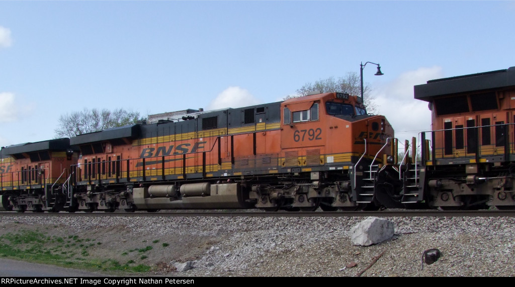 BNSF 6792